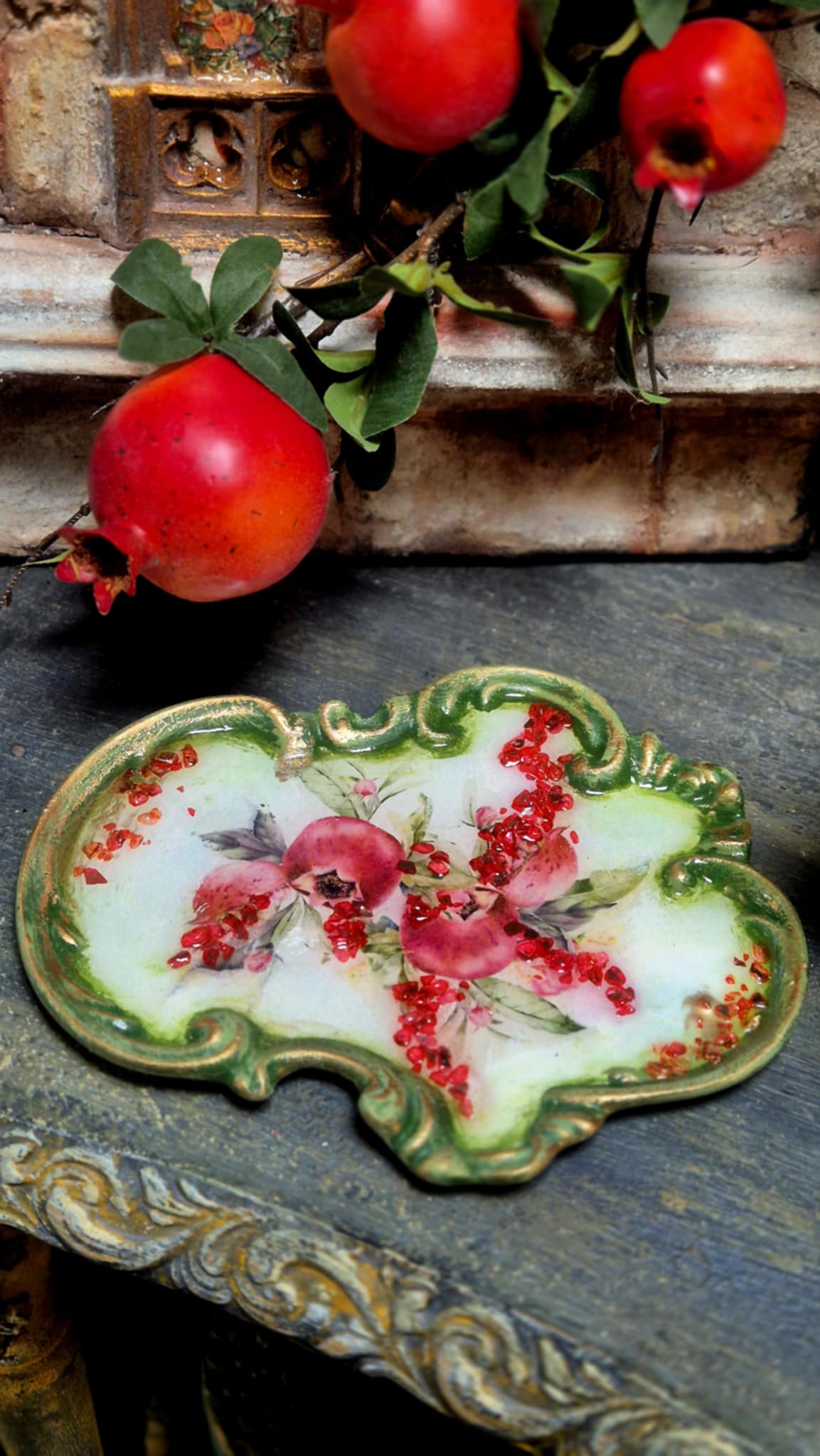 Ευχή που χύνεται στο υγρό γυαλί ! – Καλλιτεχνείον